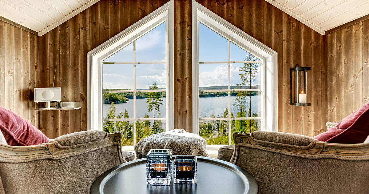 Fastkarm | Røros dør og vindu